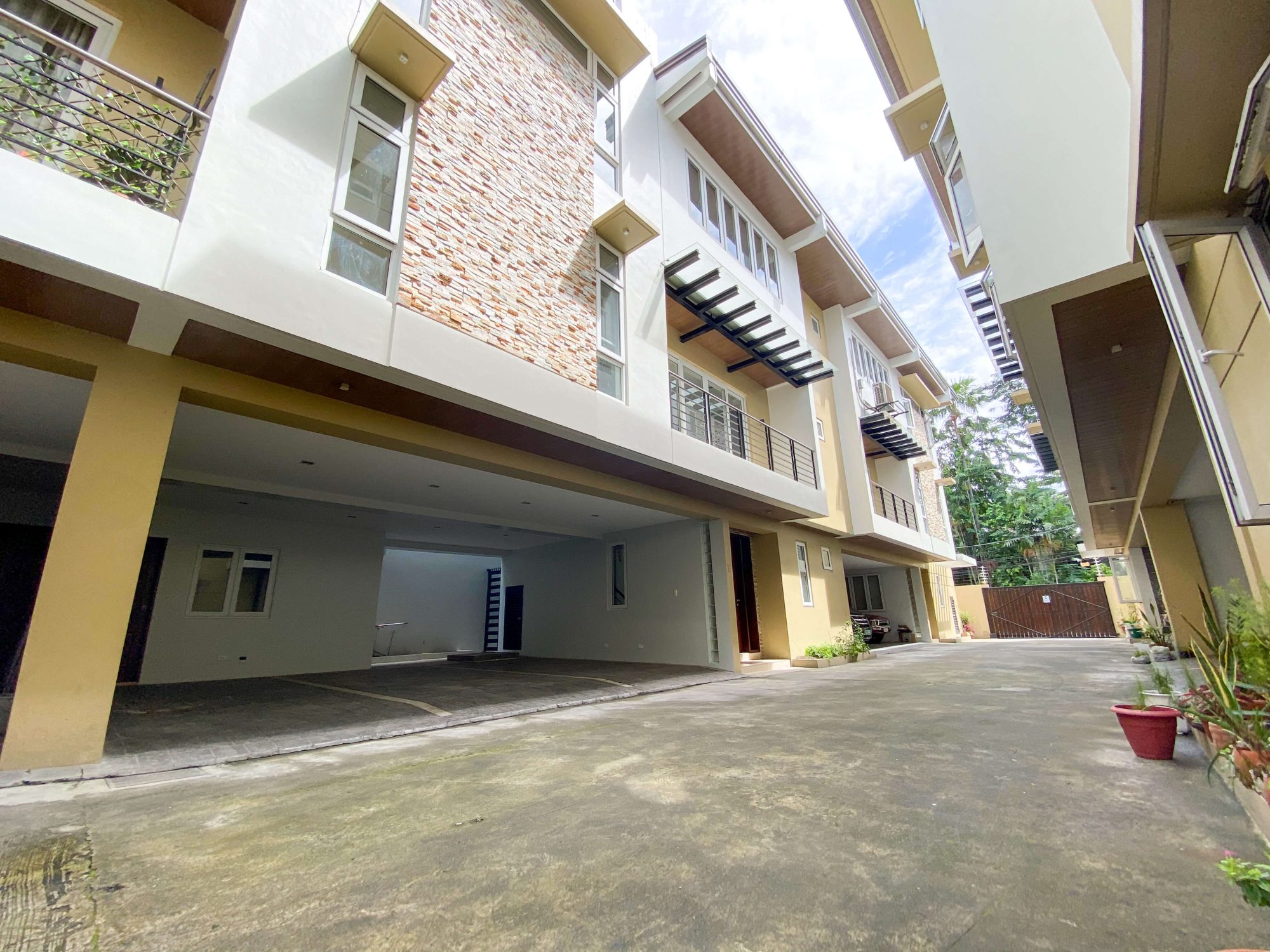 HRS044 Inner Unit | New Manila San Juan